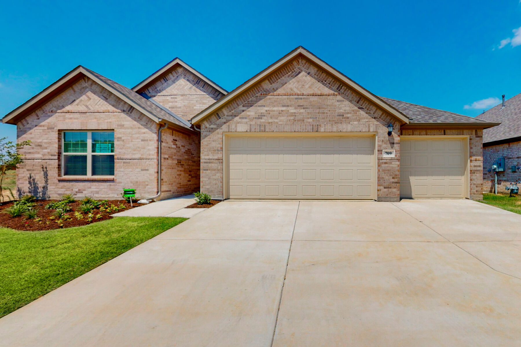 New Homes in Justin - The Pizarro (Plan) - M/I Homes