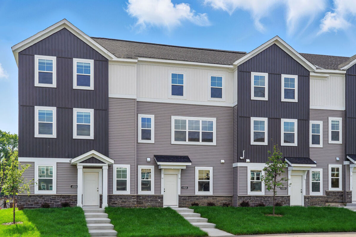 New Homes in St. Paul, MN - Thompson Square East - M/I Homes