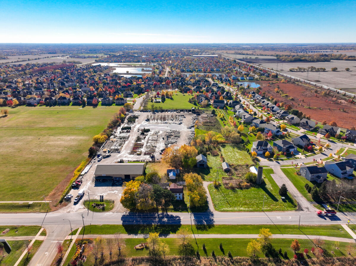 Naperville, IL Townhomes for Sale | Everly Trace - M/I Homes