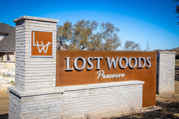 Mi Homes Lost Woods Preserve