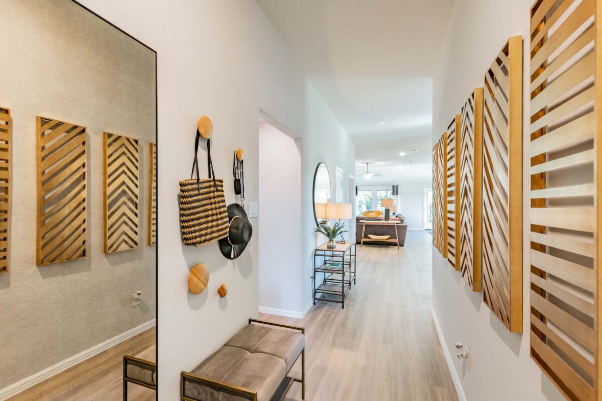 Go the Extra Mile With Entryway Décor | Welcome to Better - M/I Homes
