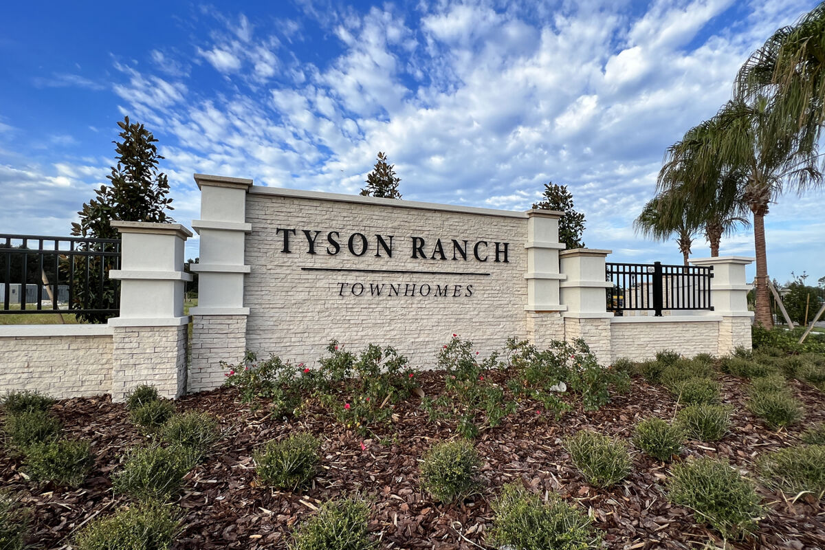 New Townhomes Orlando, FL - Tyson Ranch - M/I Homes